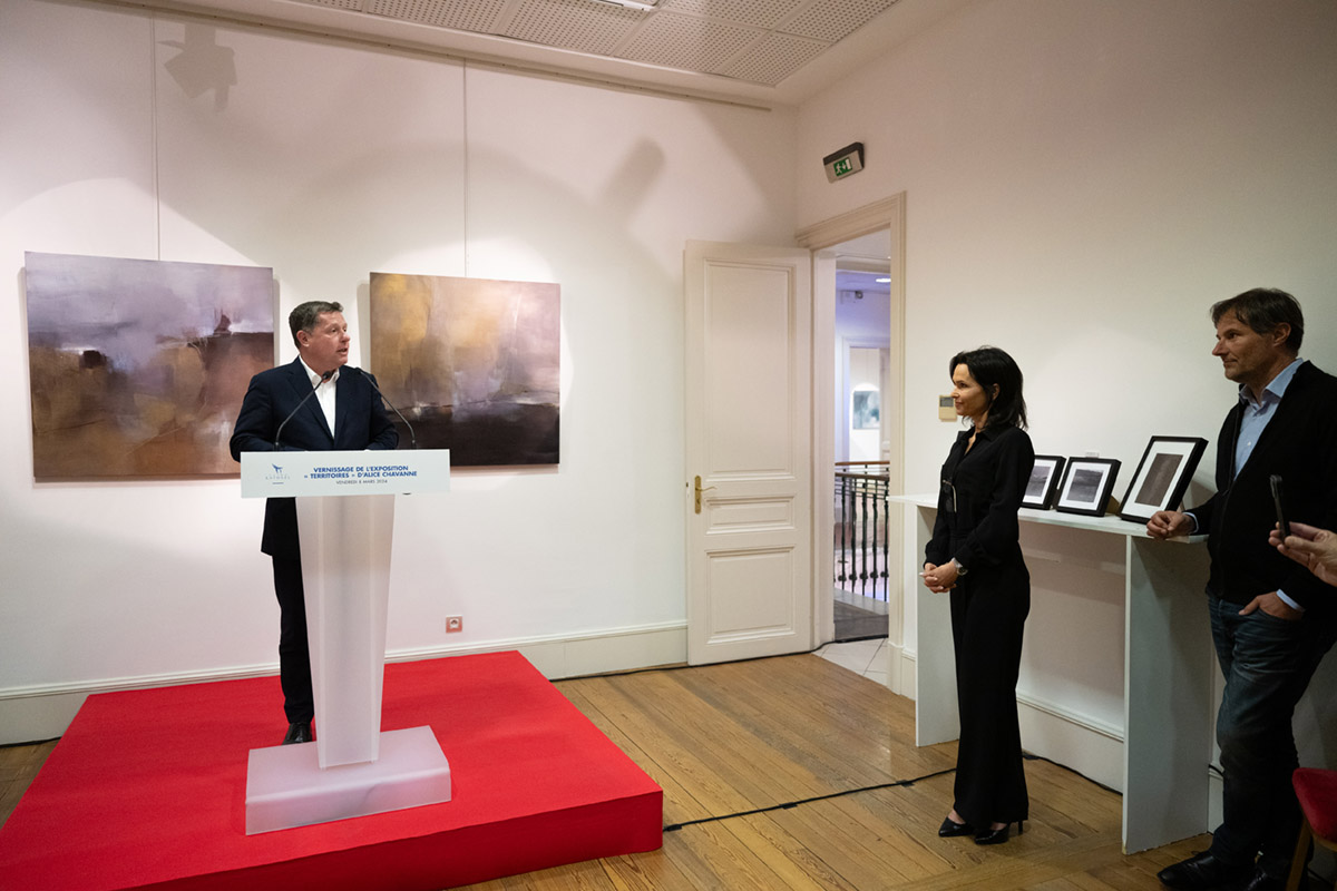 Exposition : Un voyage sensoriel au cœur des « Territoires » d’Alice ...