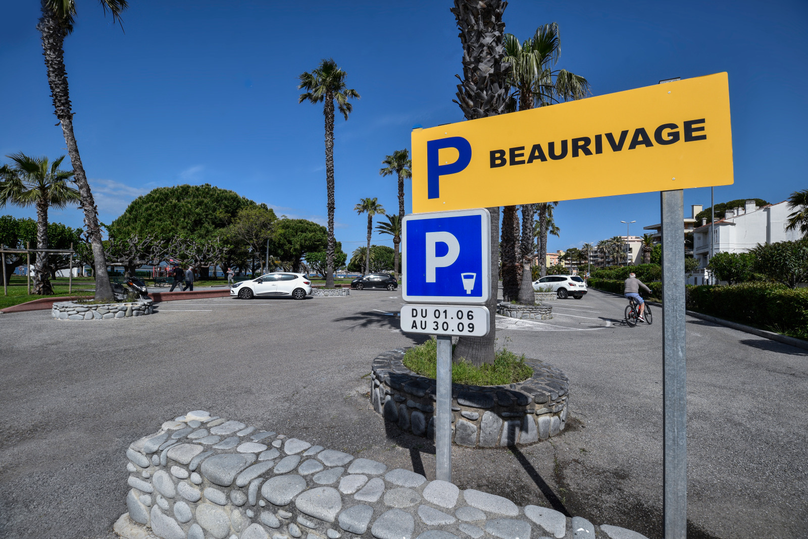 World Clean Up Day : circulation et stationnement sur le parking Beau ...