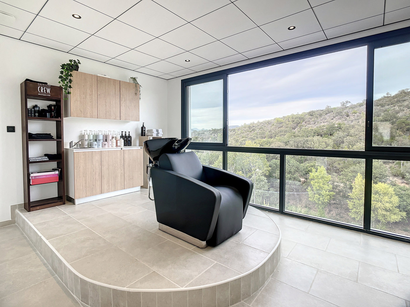 « Hair Stylist Manon Frier » : un havre de sérénité avec vue sur l ...