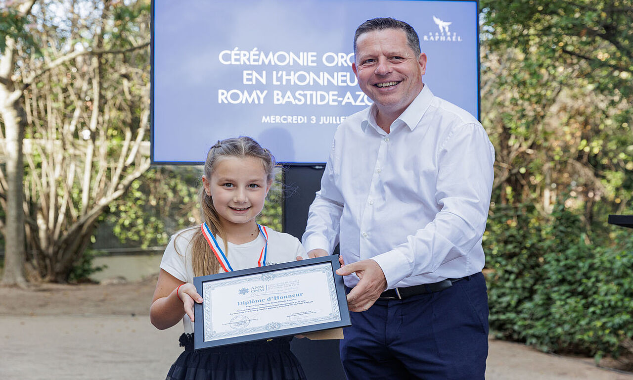 Frédéric Masquelier honore la jeune Romy Bastide-Azoulay - Ville de ...