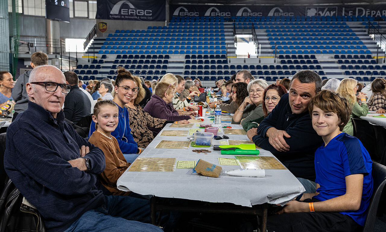 Le Lions Club Fréjus-Roquebrune en Provence a organisé son super loto ...