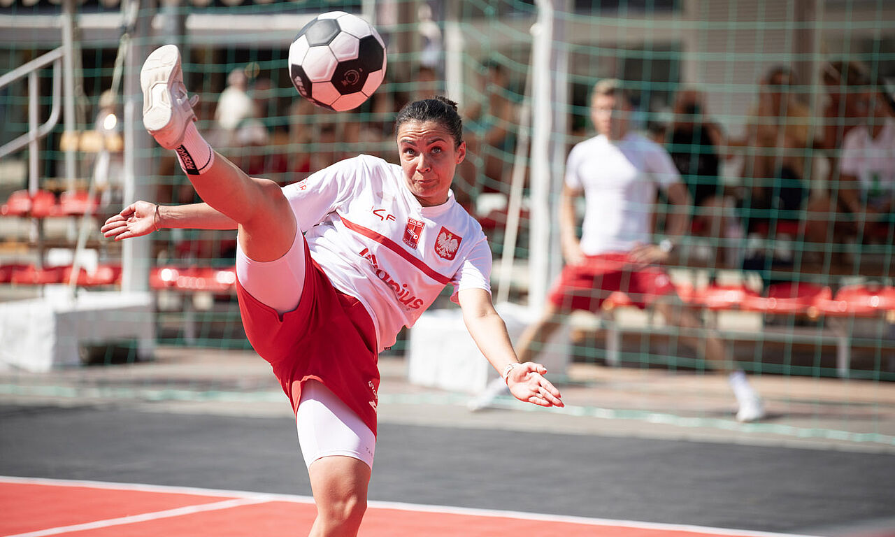 Le Futnet fait son show place Coullet - Ville de Saint-Raphaël