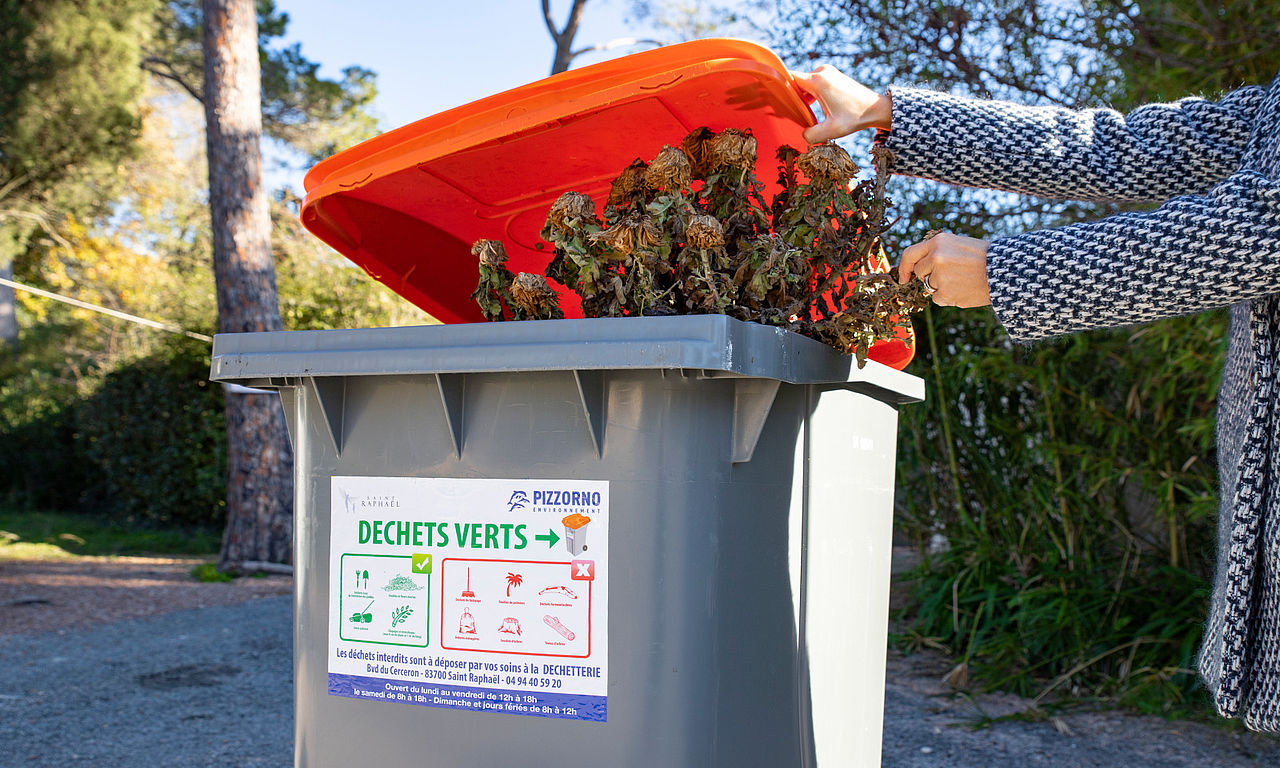 COVID-19: la collecte des déchets verts maintenue à 100% - Ville de ...