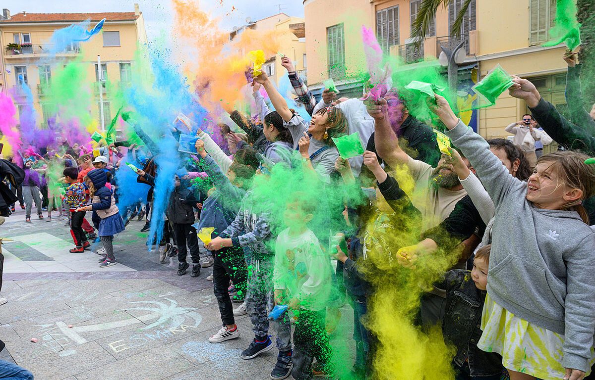 Un Festival de la craie haut en couleur - Ville de Saint-Raphaël
